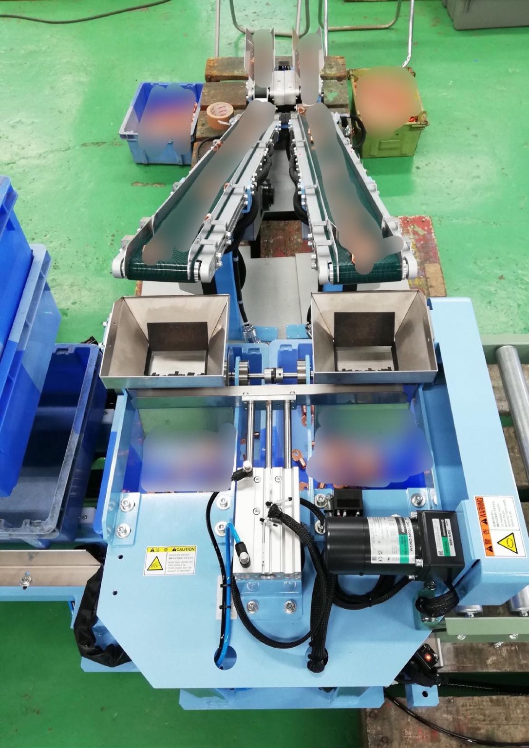 お客様からの要望にお応えし、自動箱替装置改良しました – 株式会社プレス技術研究所ブログ